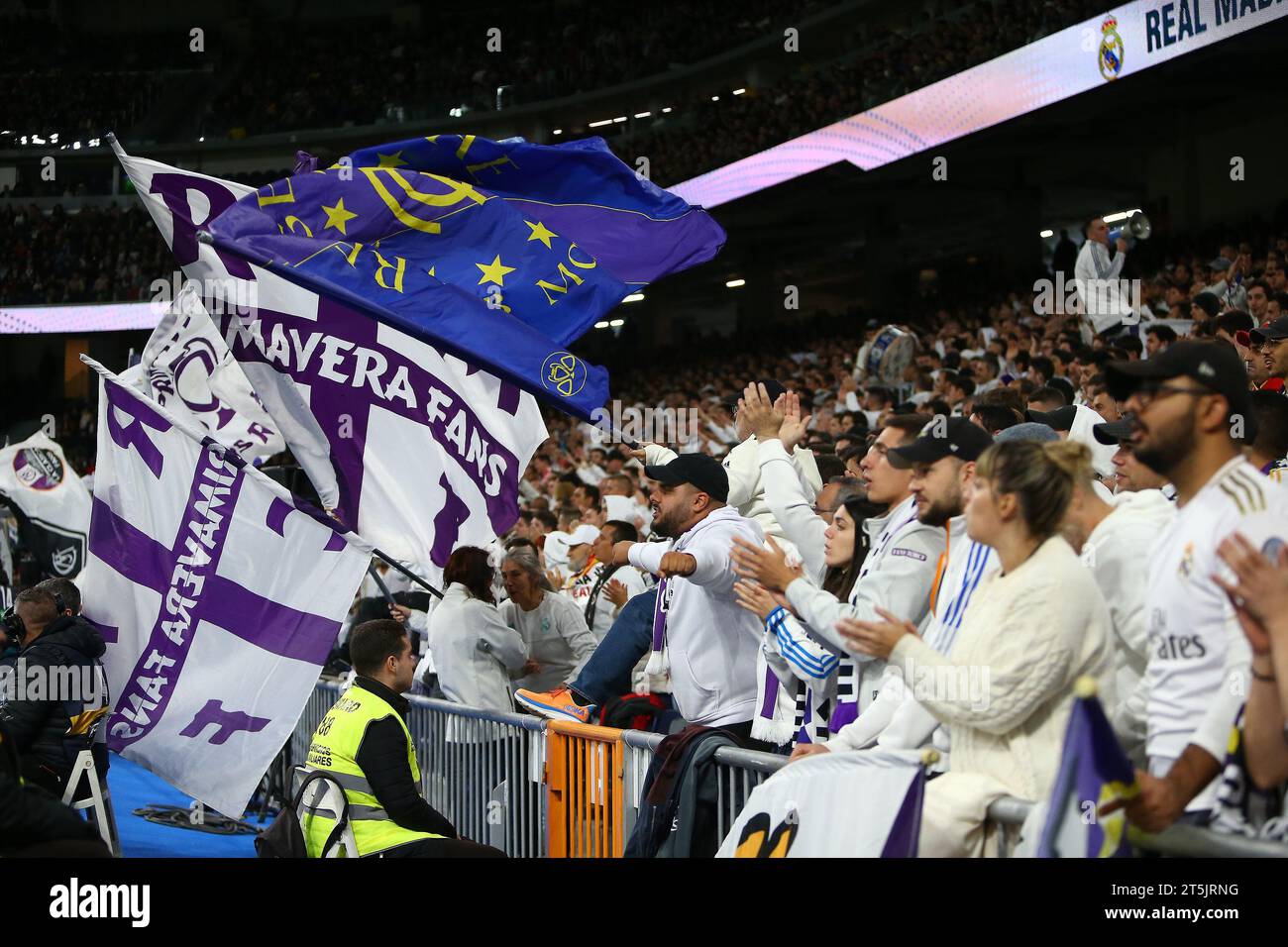 Madrid, Spain. 05th Nov, 2023. Real Madrid fans cheer during La Liga EA ...