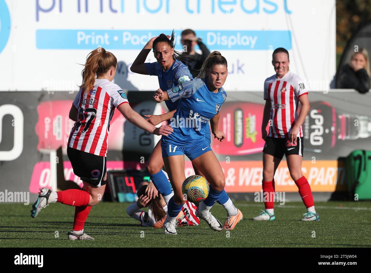 Durham City on Sunday 5th November 2023.Durham Women's Poppy Pritchard ...