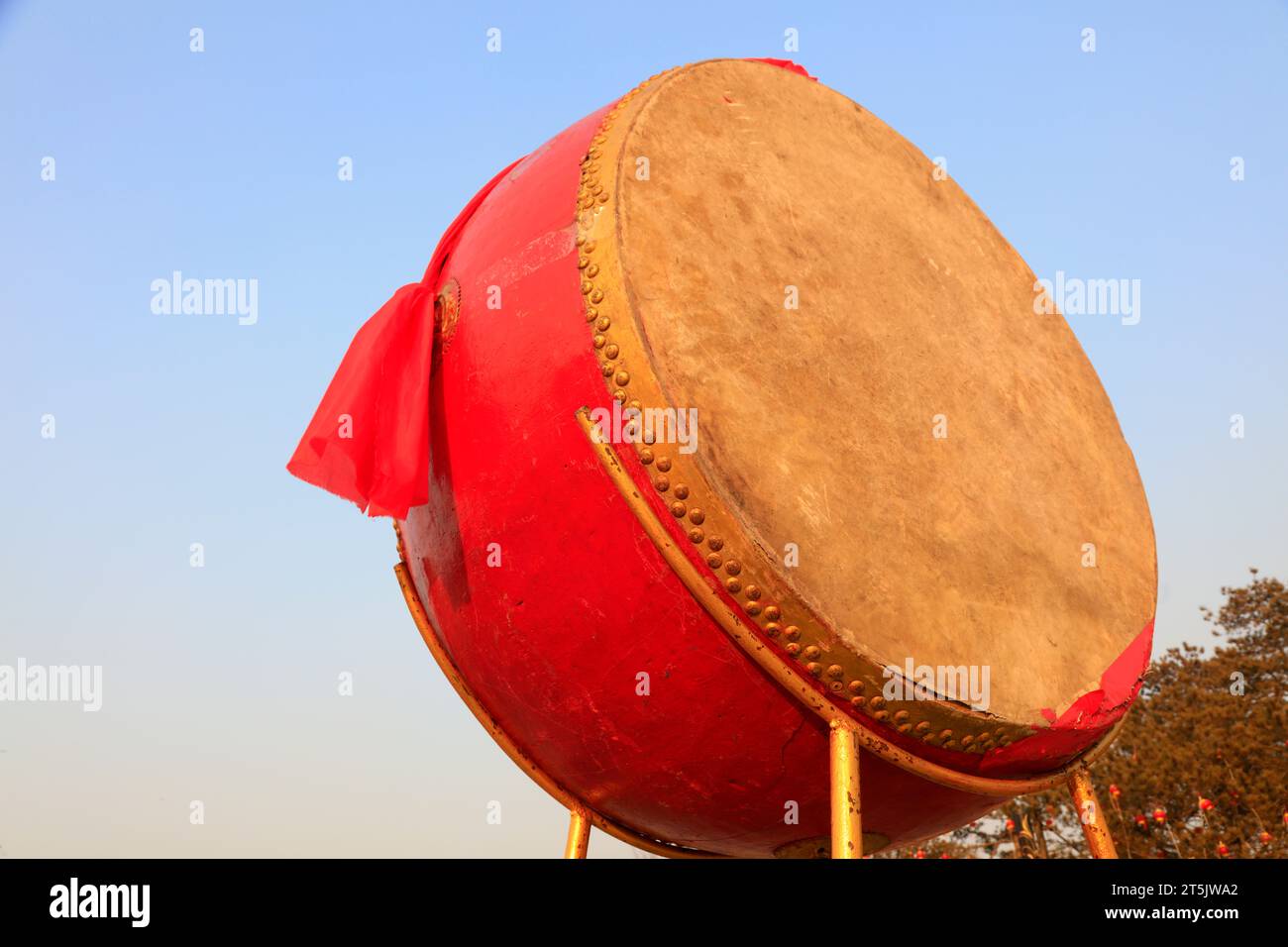 Chinese big drum Stock Photo - Alamy