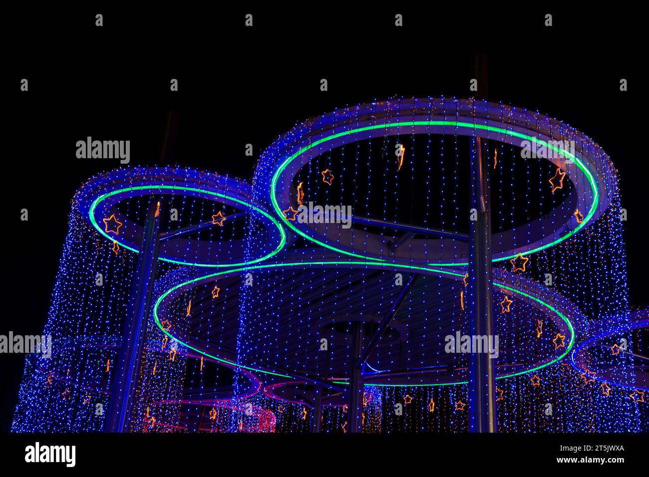 Ring building hi-res stock photography and images - Alamy