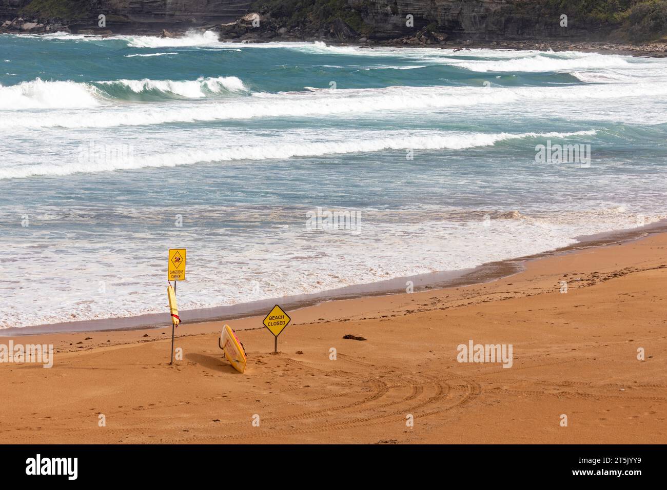 Beach closed dangerous currents and surf warning signs,Newport Beach ...