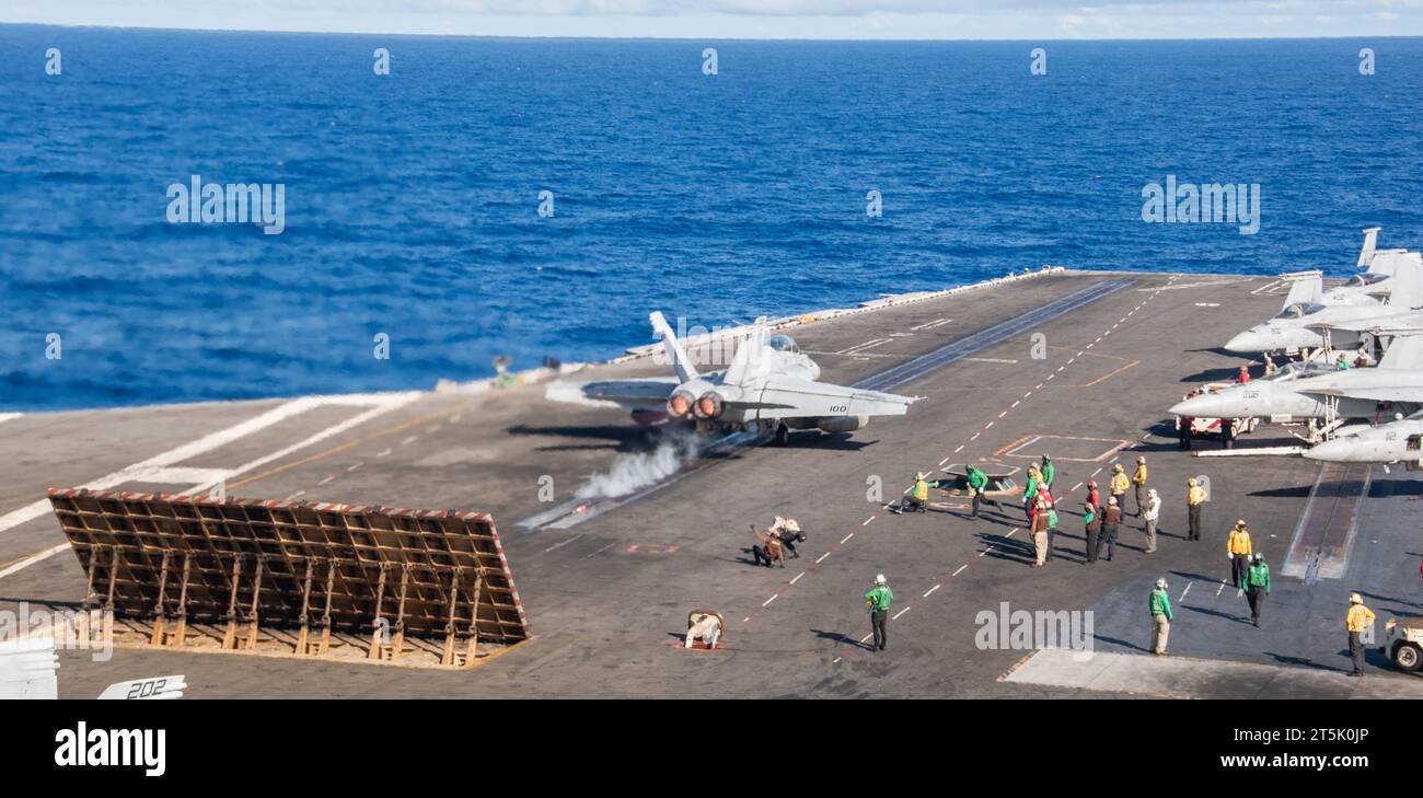 231105-N-JO823-1037 PHILIPPINE SEA (Nov. 5, 2023) An F/A-18F Super ...