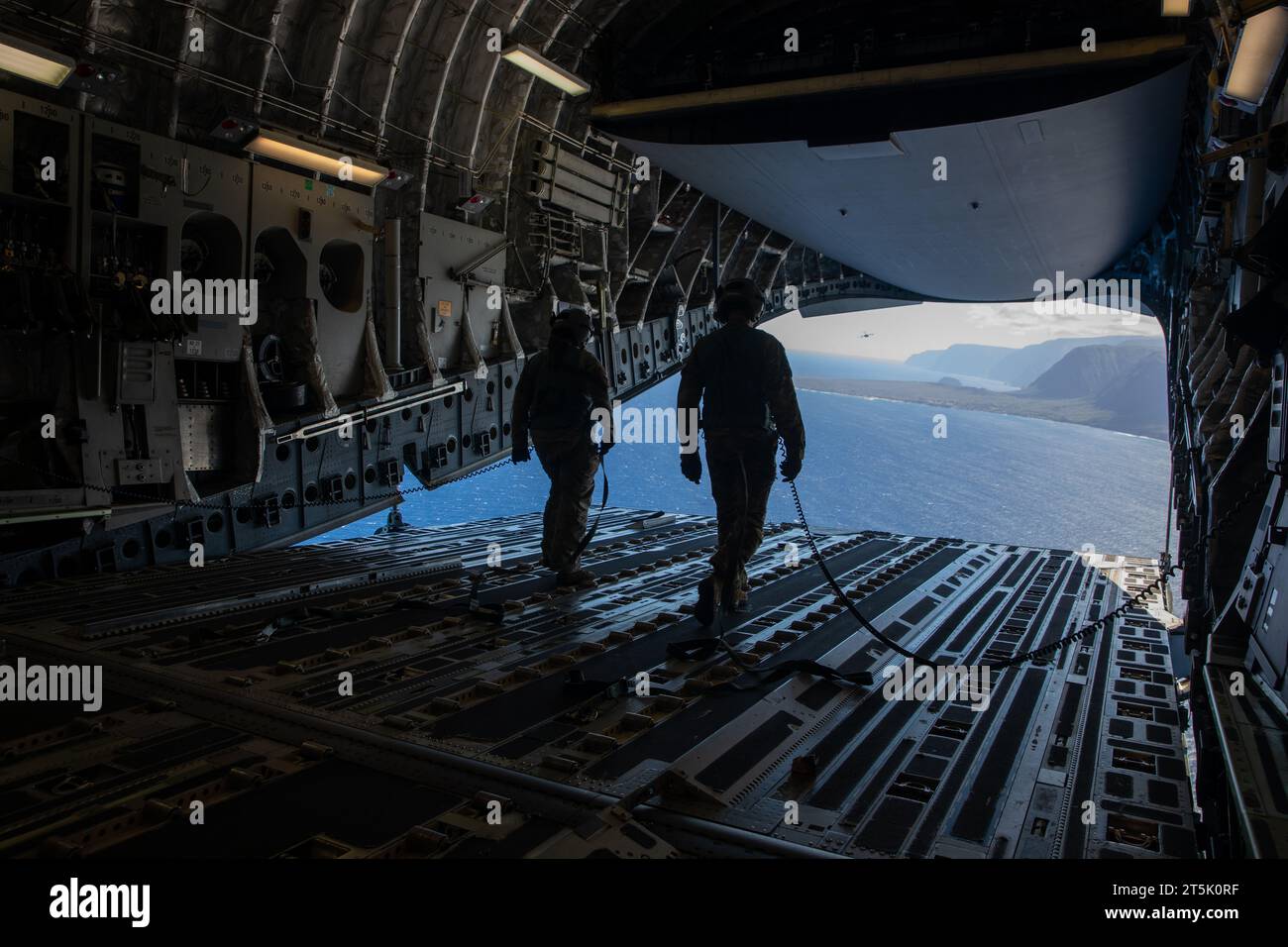 U.S. Air Force Airmen, assigned to Alaska Air National Guard’s Arctic ...