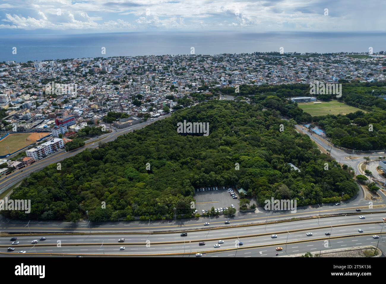 Beautiful view of the The 3 Eyes National Park in Santo Domingo ...
