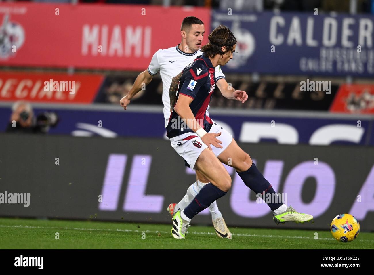 Adam Marusic (Lazio)Riccardo Calafiori (Bologna) during the Italian ...