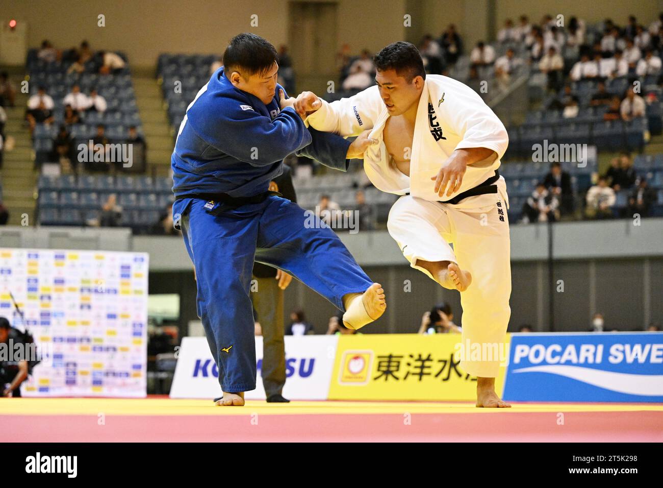 Chiba Port Arena, Chiba, Japan. 5th Nov, 2023. (L-R) Kanta Nakano ...