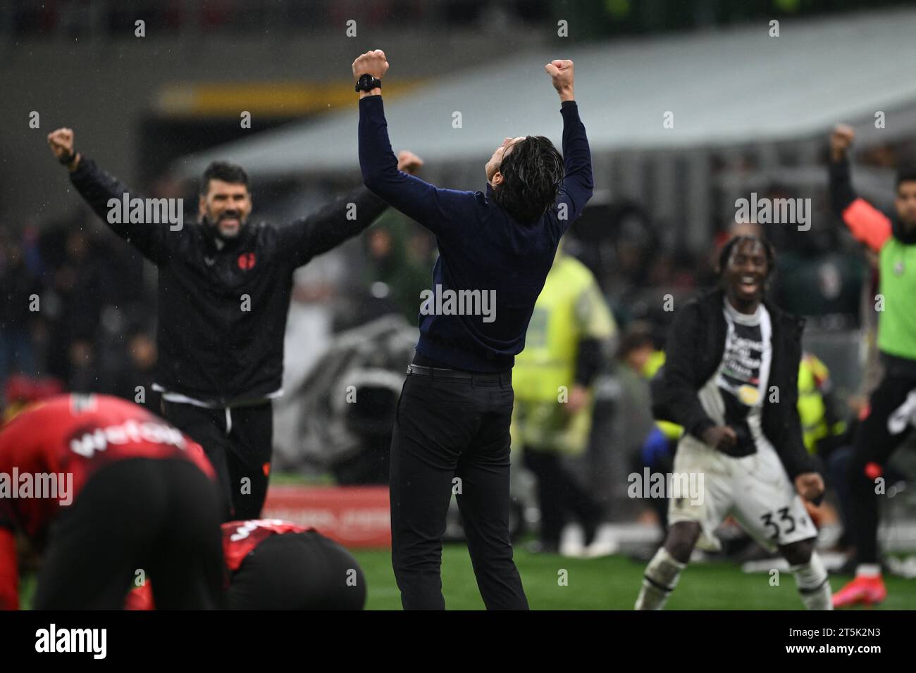 Andrea sottil coach hi-res stock photography and images - Alamy