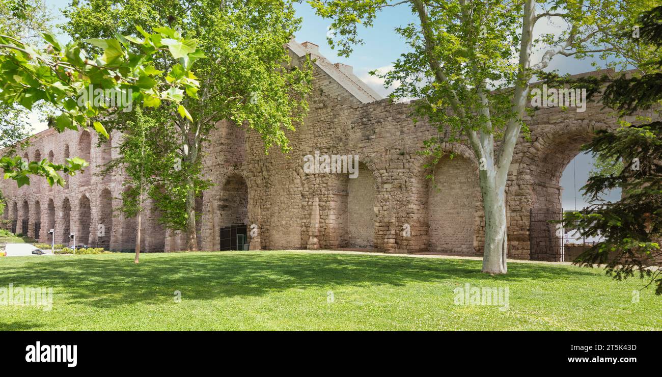 Constantinople water supply hi-res stock photography and images - Alamy