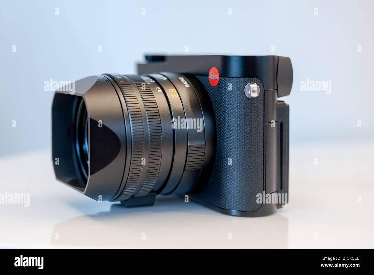 HCMC, Vietnam - 06 November 2023. Closeup photos of Leica Q3 for ... HCMC, Vietnam - 06 November 2023. Closeup photos of Leica Q3 for ...