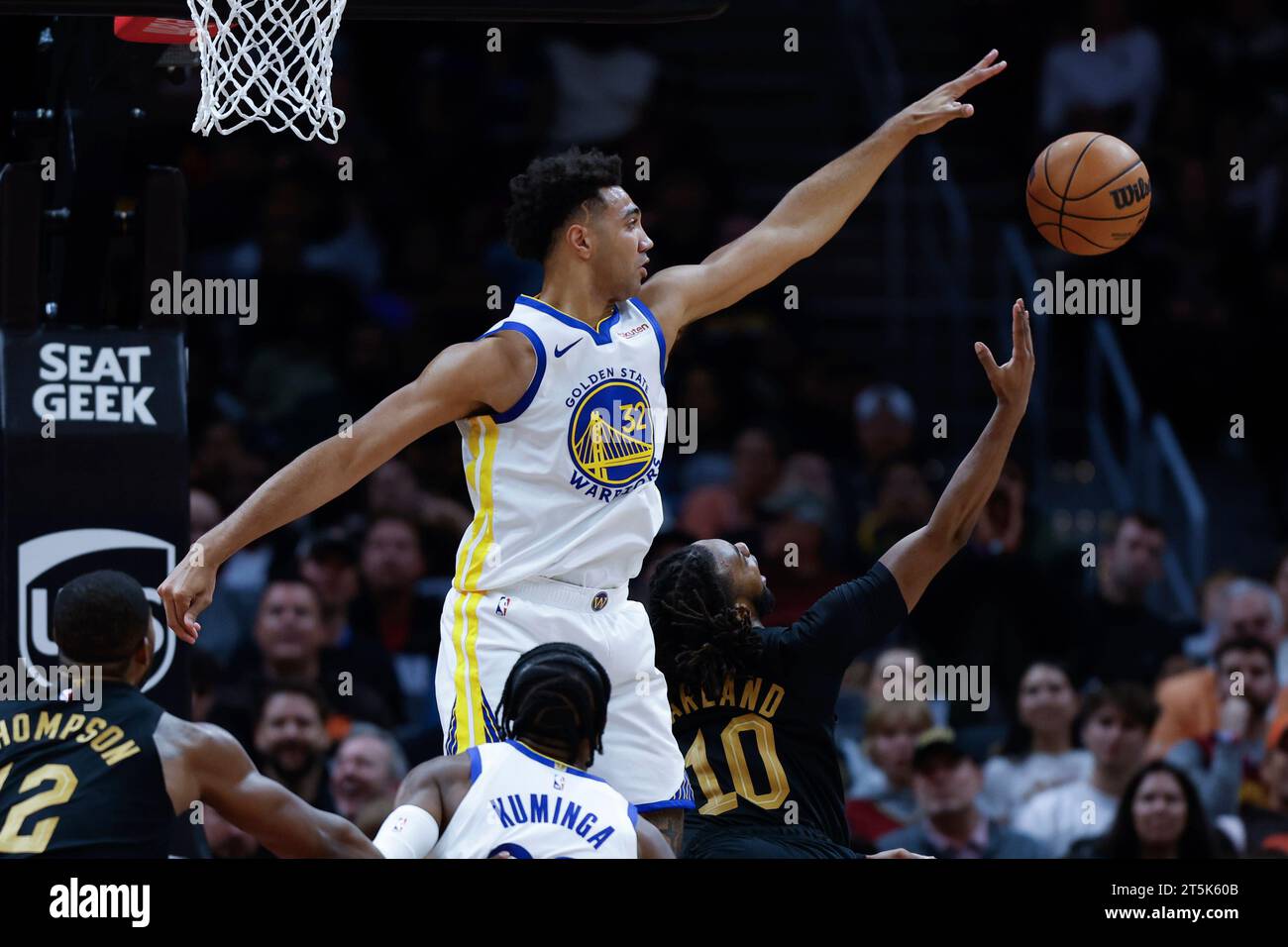 Golden State Warriors forward Trayce Jackson-Davis (32) blocks a shot ...