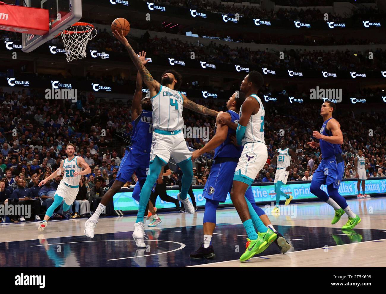 Charlotte Hornets center Nick Richards (4) shoots against Dallas ...