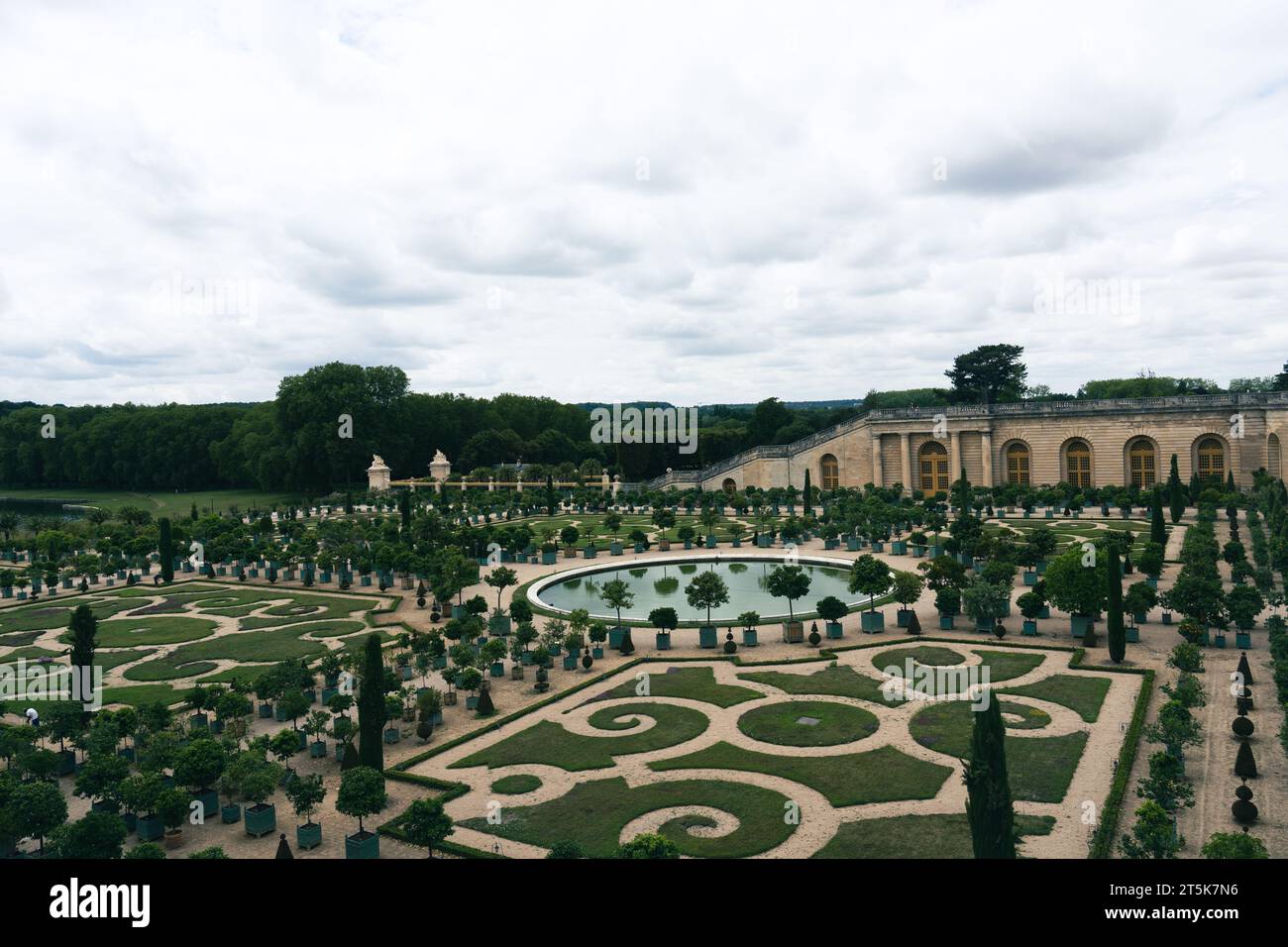 Palace of versailles aerial view hi-res stock photography and images ...