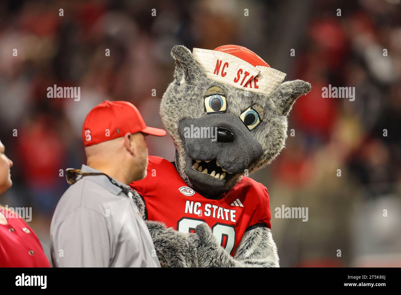 Nc state vs miami 40 jpg hi-res stock photography and images - Alamy