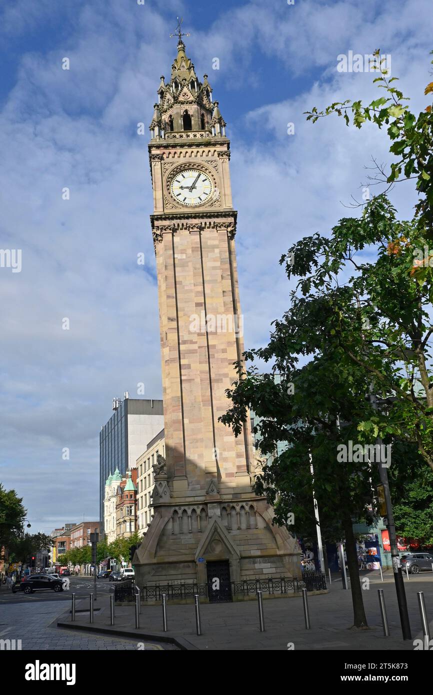 5 o'clock ireland hi-res stock photography and images - Alamy