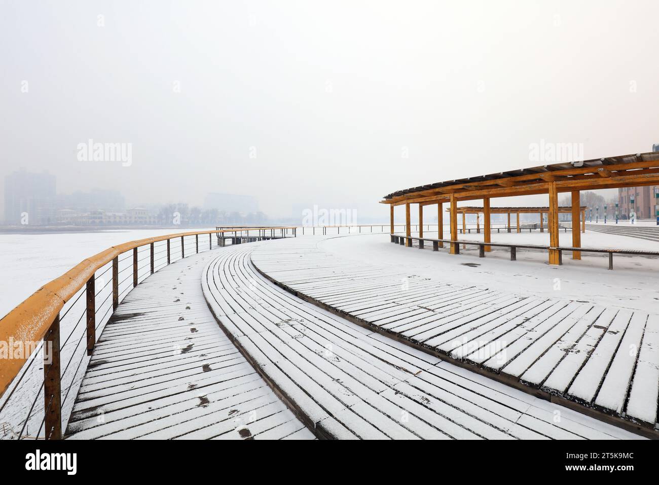 Covered corridors hi-res stock photography and images - Alamy