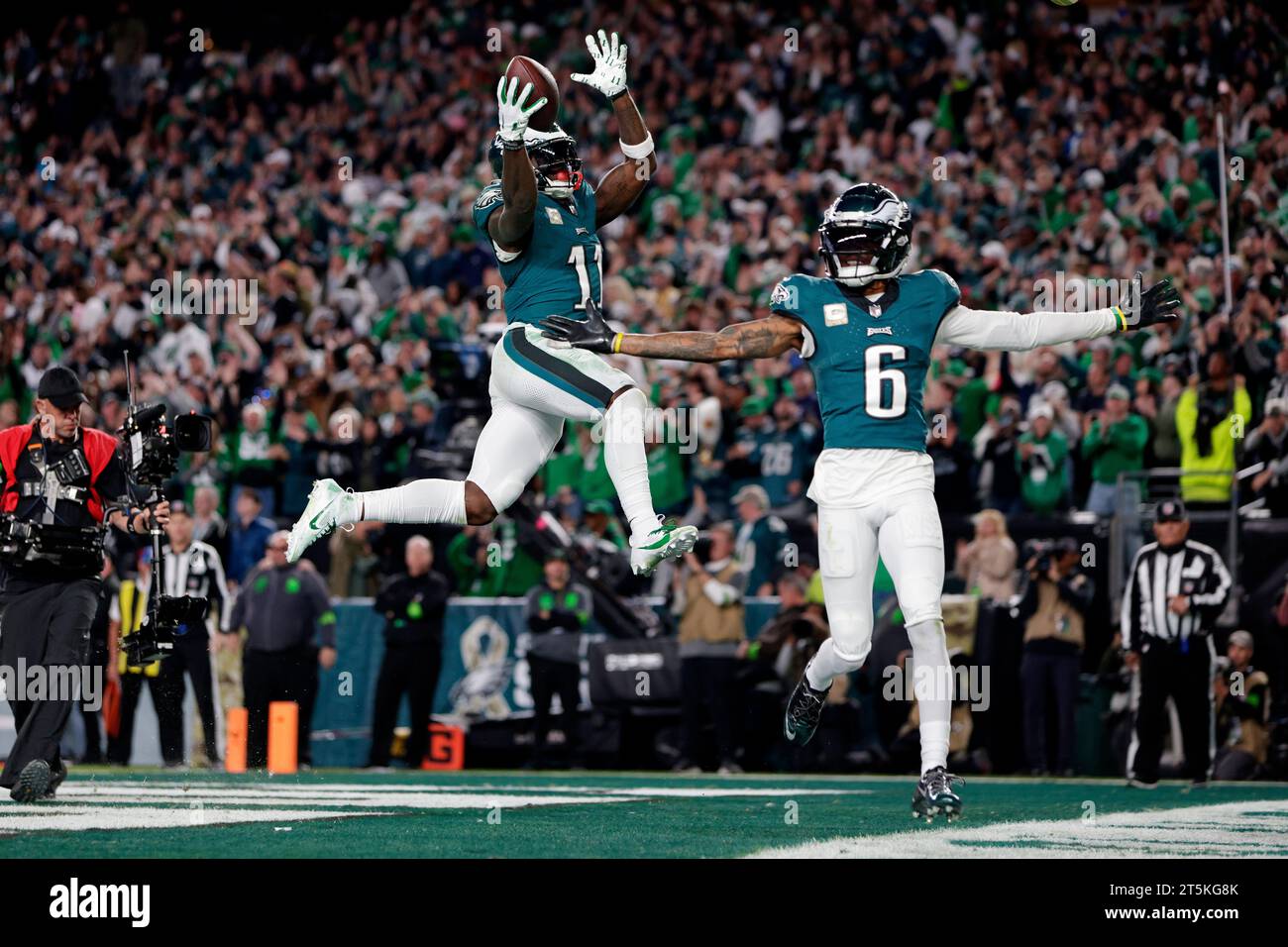 Philadelphia Eagles wide receiver A.J. Brown (11) attempts to dunk the ...