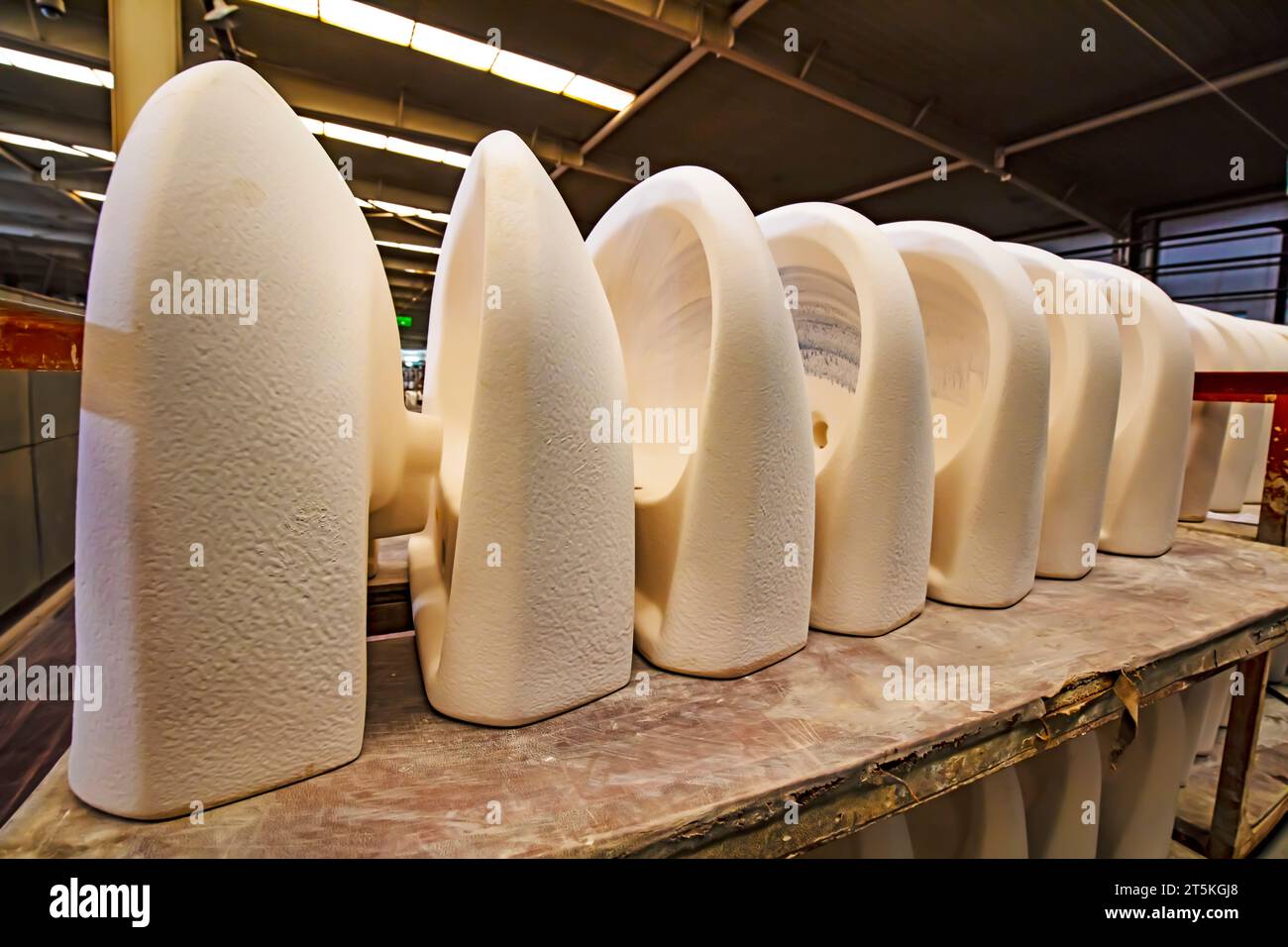 Ancient ceramics production hi-res stock photography and images - Alamy