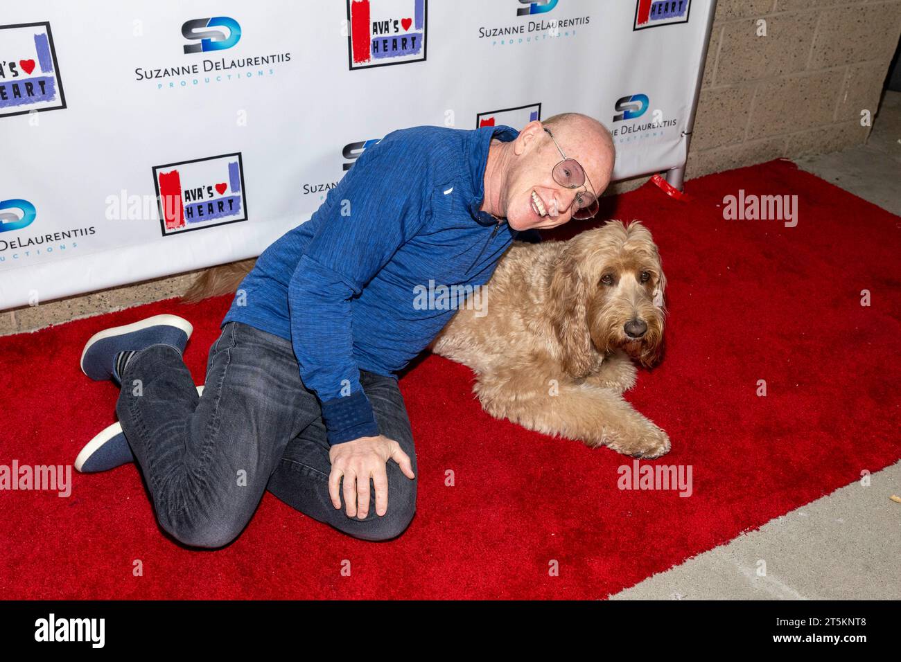 Los Angeles, USA. 05th Nov, 2023. Producer Kevin Goetz with Dog Kasha ...