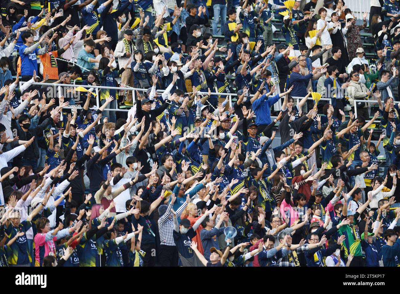 Shoda Shoyu Stadium Gunma, Gunma, Japan. 5th Nov, 2023. Thespakusatsu ...