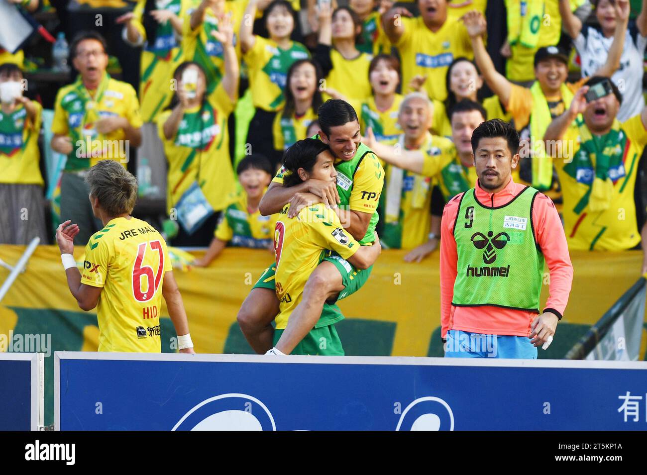 Shoda Shoyu Stadium Gunma, Gunma, Japan. 5th Nov, 2023. Hiroto Goya ...