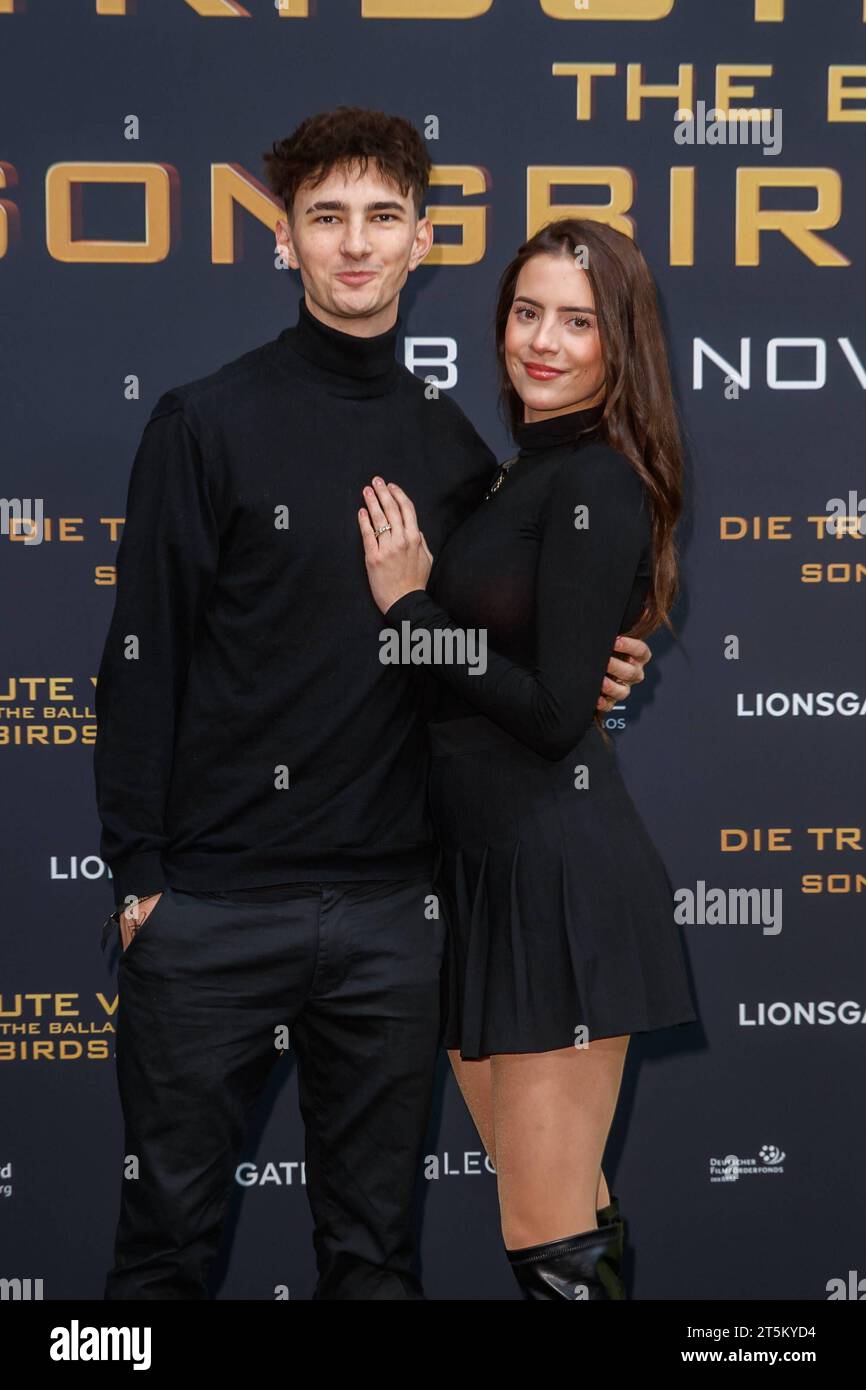 Kino Premiere - Die Tribute Von Panem - The Ballad of Songbirds and Snakes Lena Roth und Nathan ...