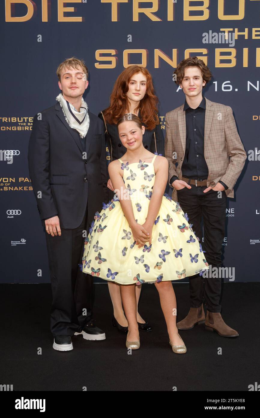 Kino Premiere - Die Tribute Von Panem - The Ballad of Songbirds and ...