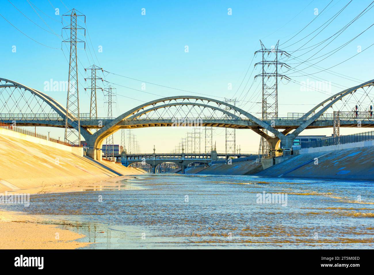 View of the 6th Street Bridge gracefully arching over the LA River ...
