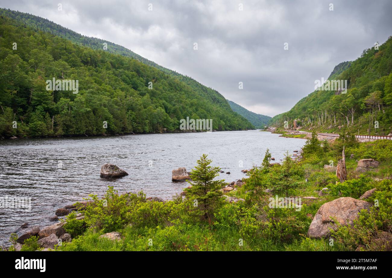 Adirondack park outdoor adventures hi-res stock photography and images ...