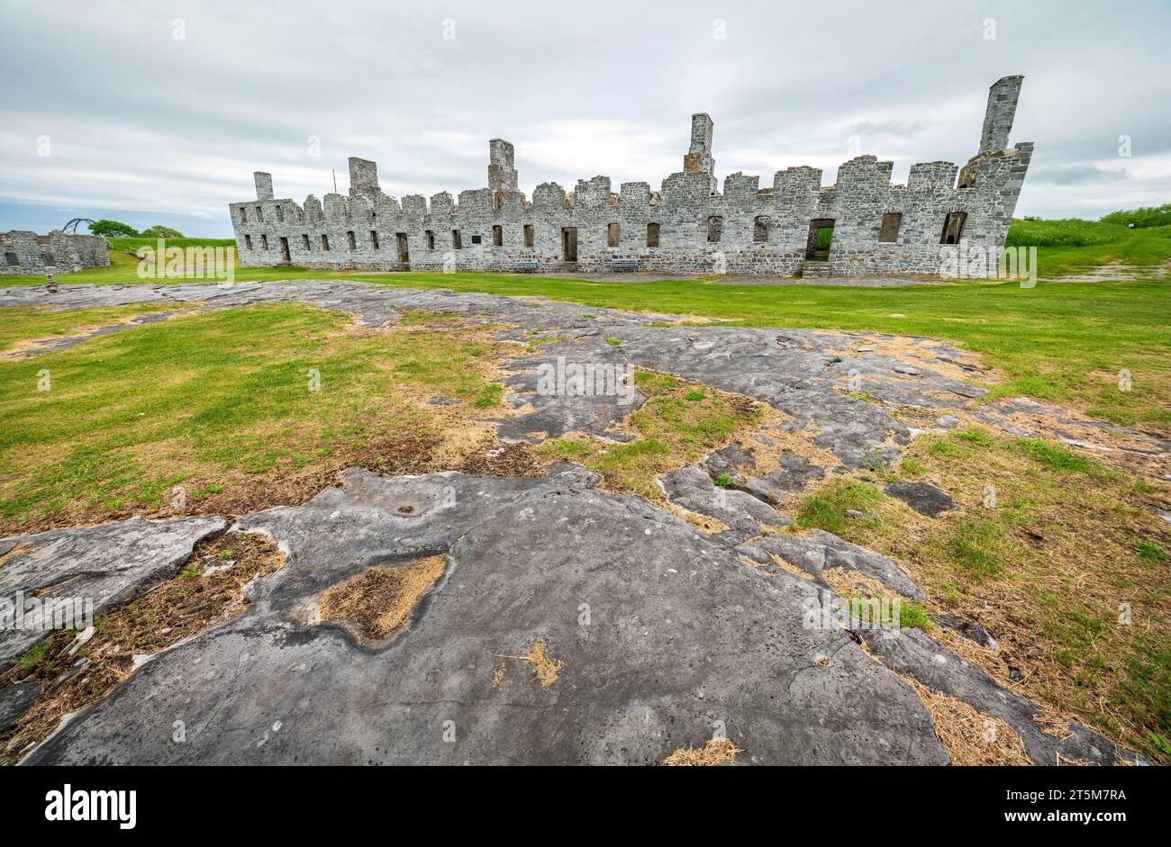 His Majesty's Fort at Crown Point, Crown Point State Historic Site in ...