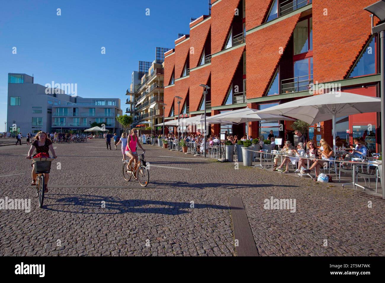 MALMO SWEDEN SUSTAINABLE CITY CITY Stock Photo - Alamy