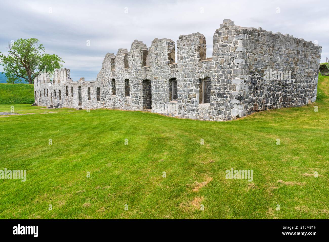 His Majesty's Fort at Crown Point, Crown Point State Historic Site in ...