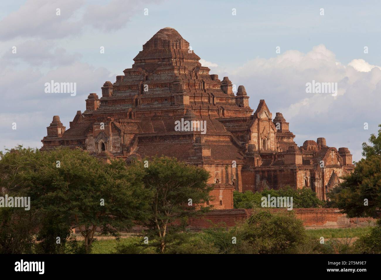 BAGAN TEMPLE MYANMAR Stock Photo - Alamy
