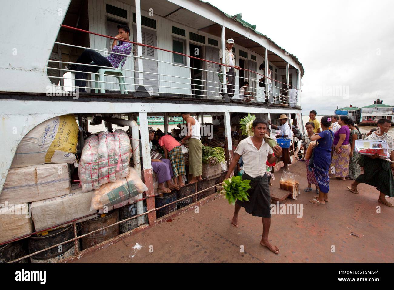 Yangon harbour hi-res stock photography and images - Alamy