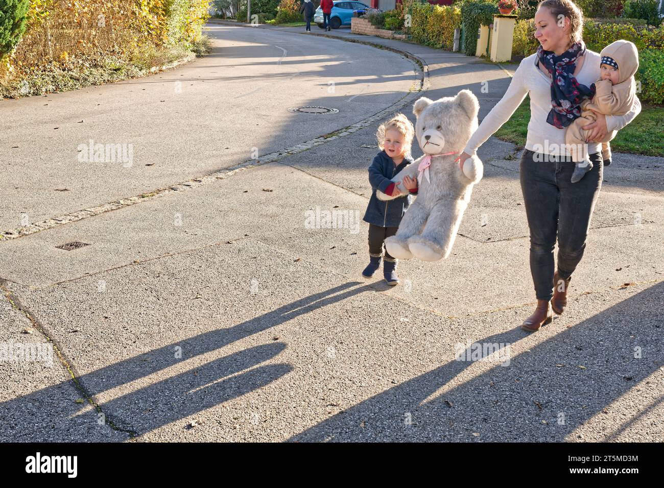 Mutter kind bindung hi-res stock photography and images - Alamy