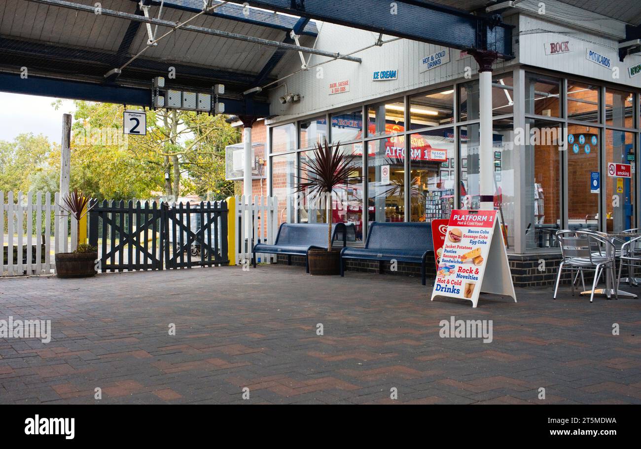 The Platform 1 cafe at Skegness railway station Stock Photo - Alamy