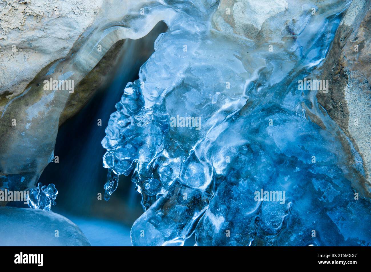 Cool ice formations hi-res stock photography and images - Alamy