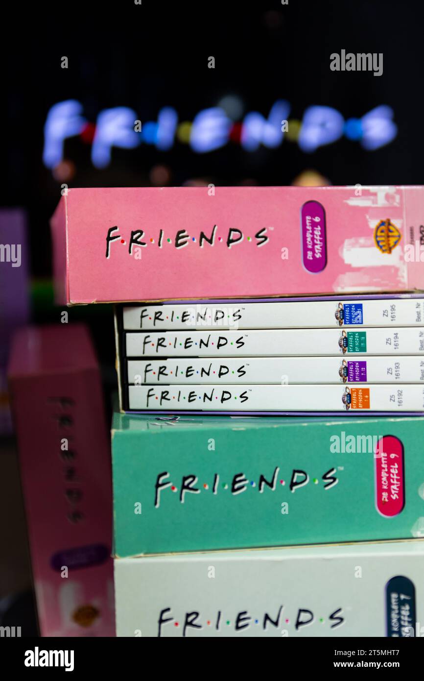 Tv sitcom film set hi-res stock photography and images - Alamy