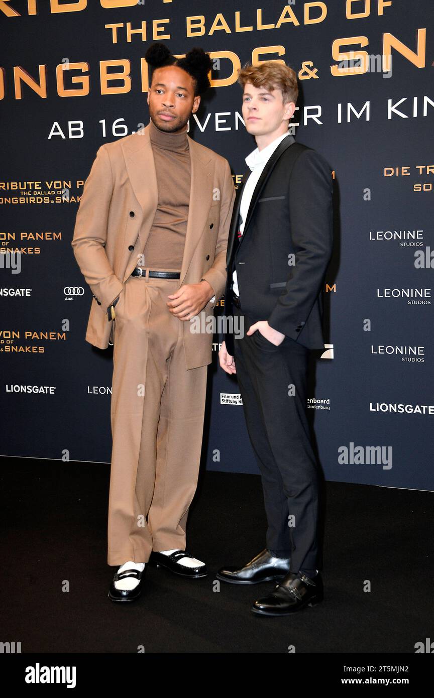 Dimitri Abold und Tim Torok bei der Premiere des Kinofilms Die Tribute ...