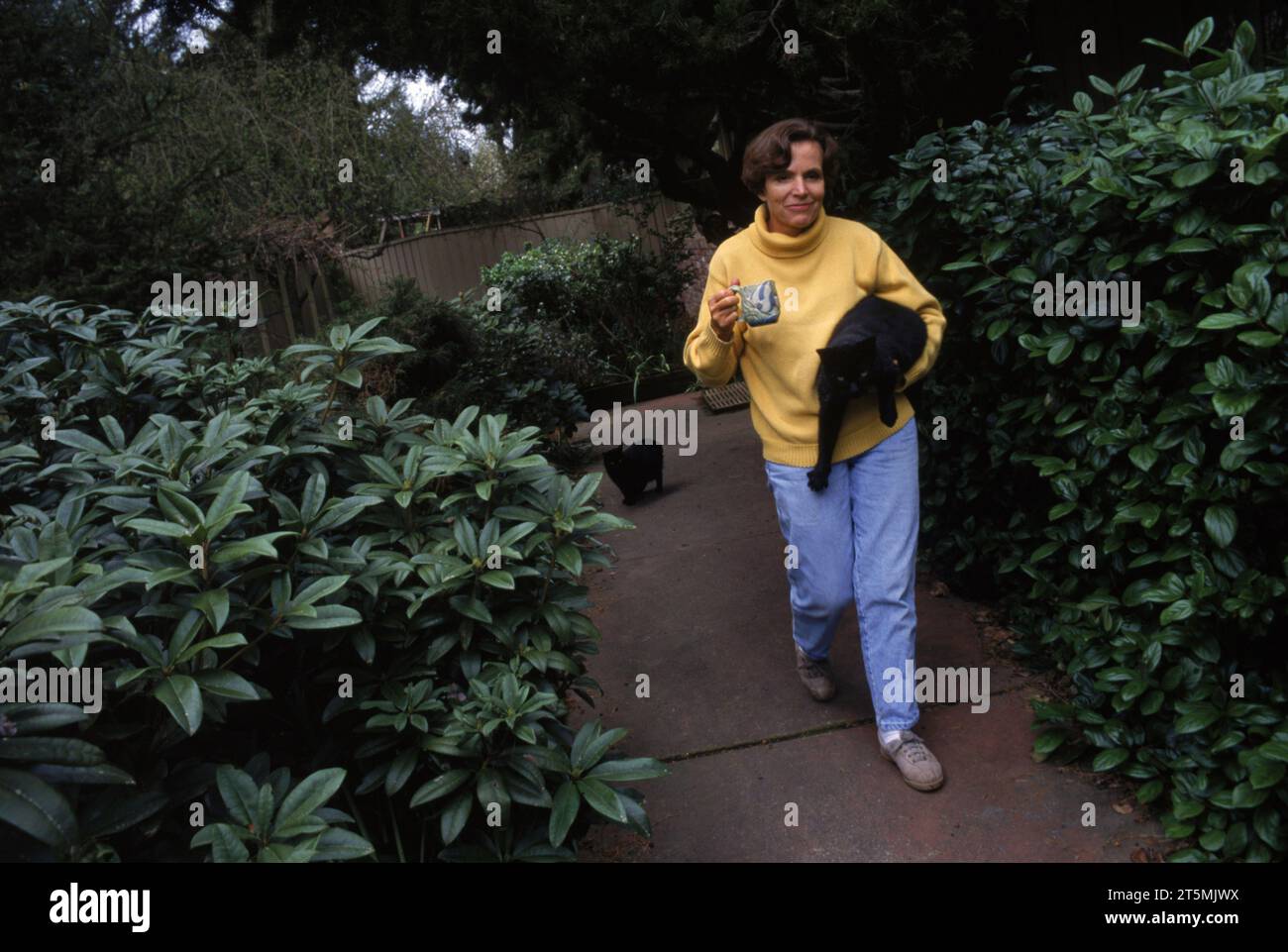 Sylvia earle biologist hi-res stock photography and images - Alamy