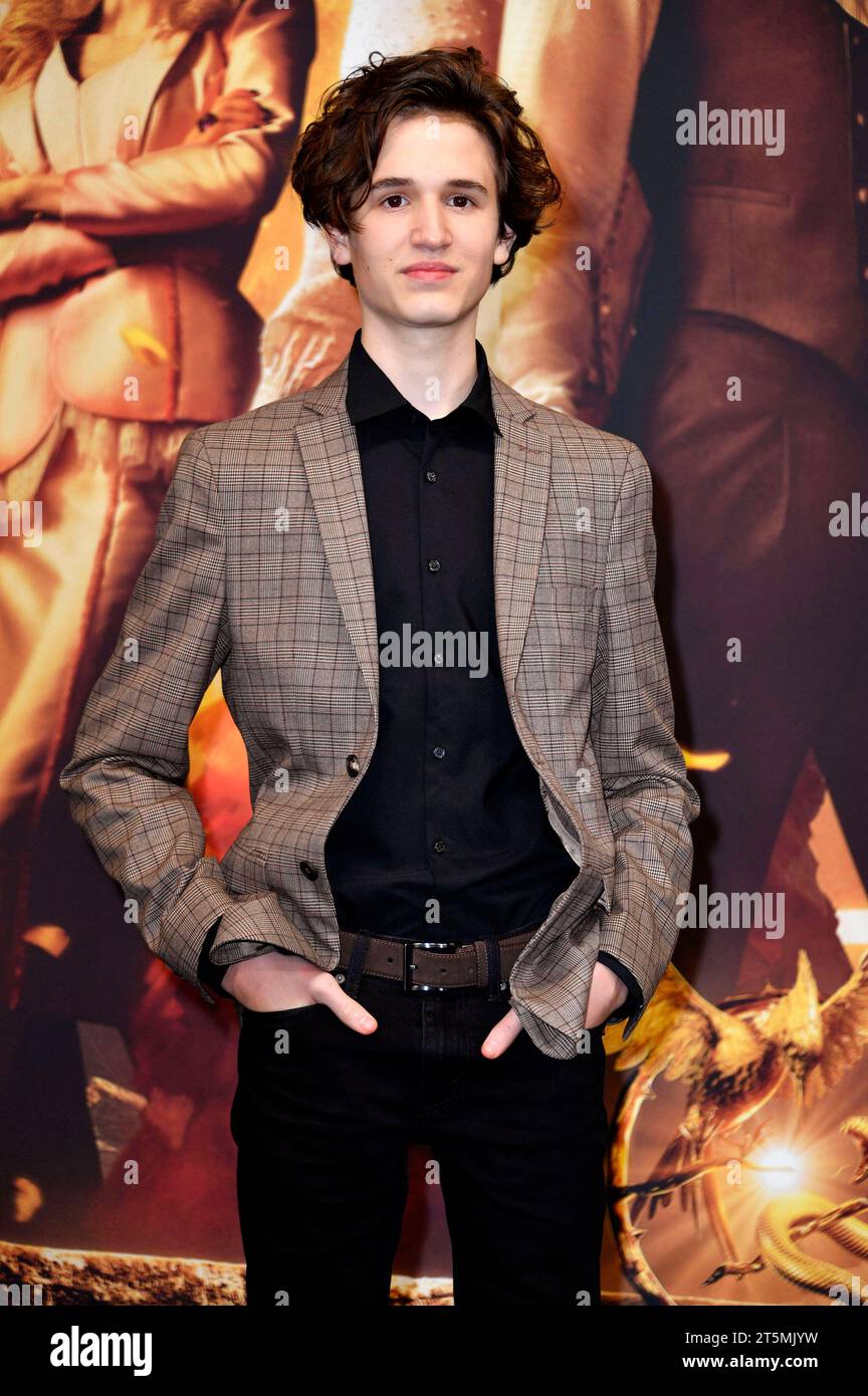 Cooper Dillon bei der Premiere des Kinofilms Die Tribute von Panem ...