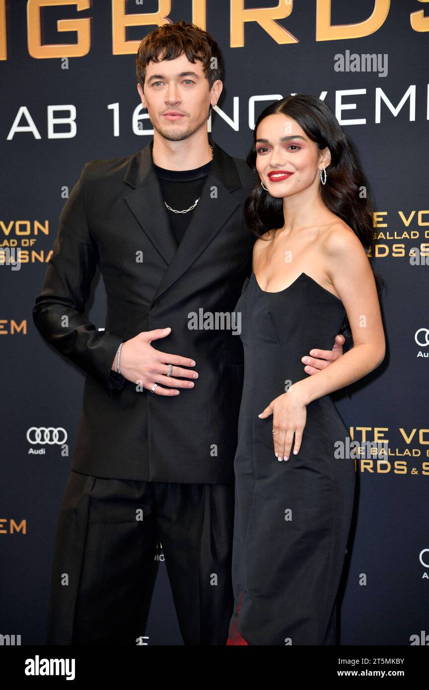 Tom Blyth und Rachel Zegler bei der Premiere des Kinofilms Die Tribute ...