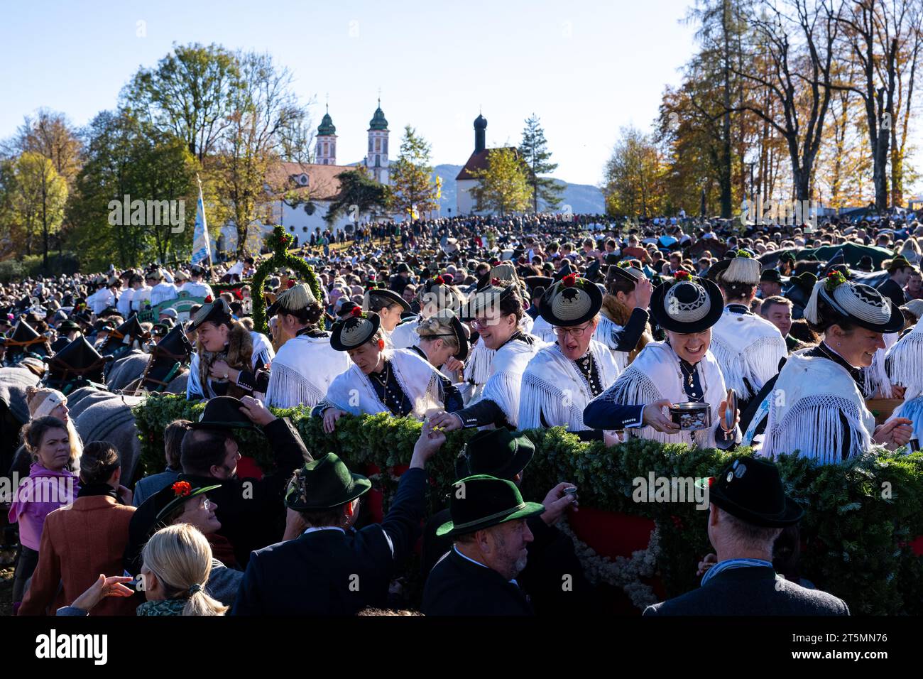 06 November 2023, Bavaria, Bad Tölz: Participants in the Leonhardi ride ...