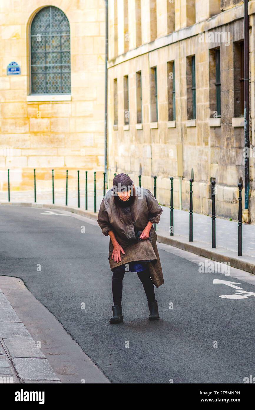 Old stooped woman hi-res stock photography and images - Alamy