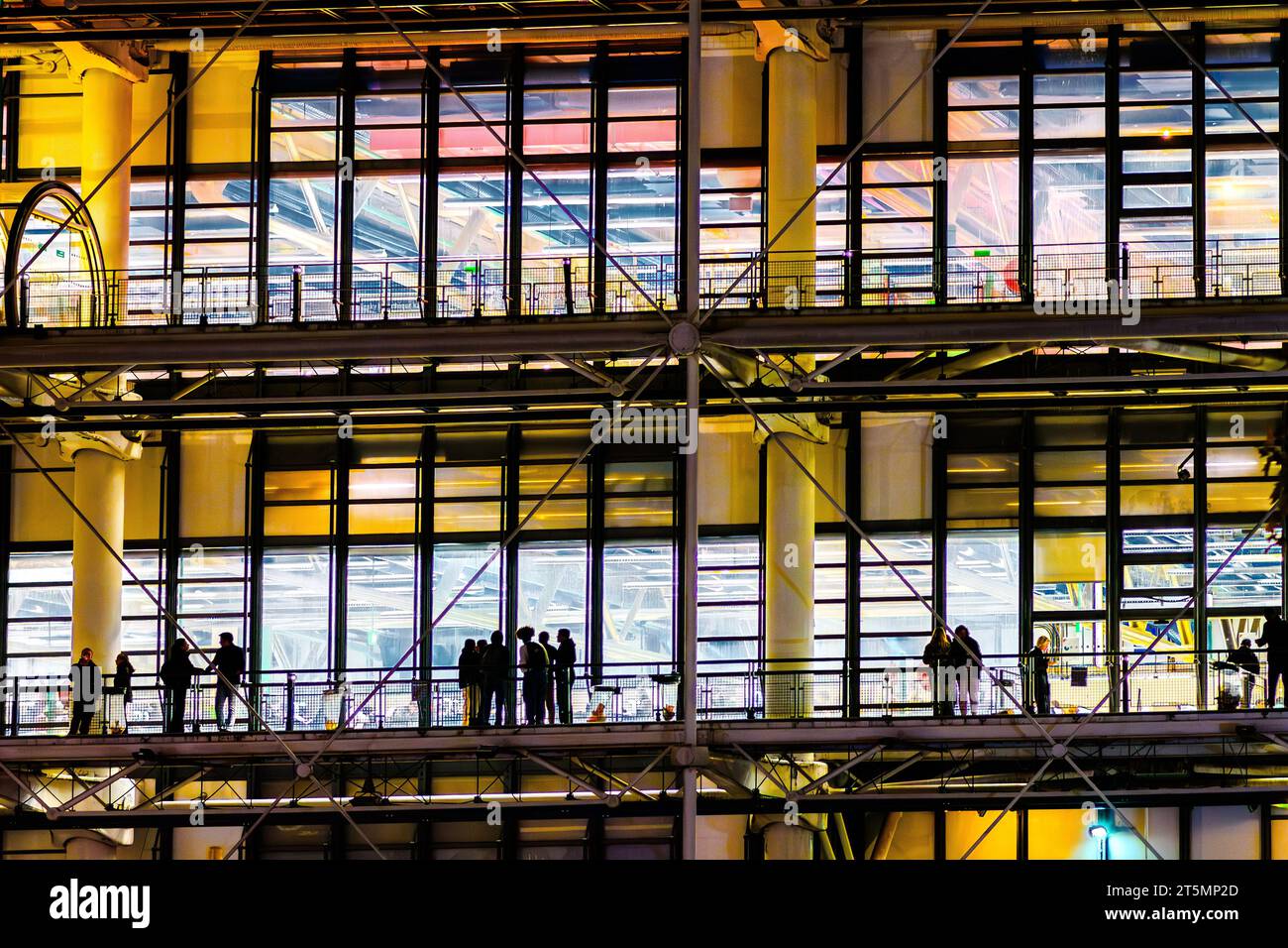 Exterior structure and interior lighting of the Centre Pompidou ...