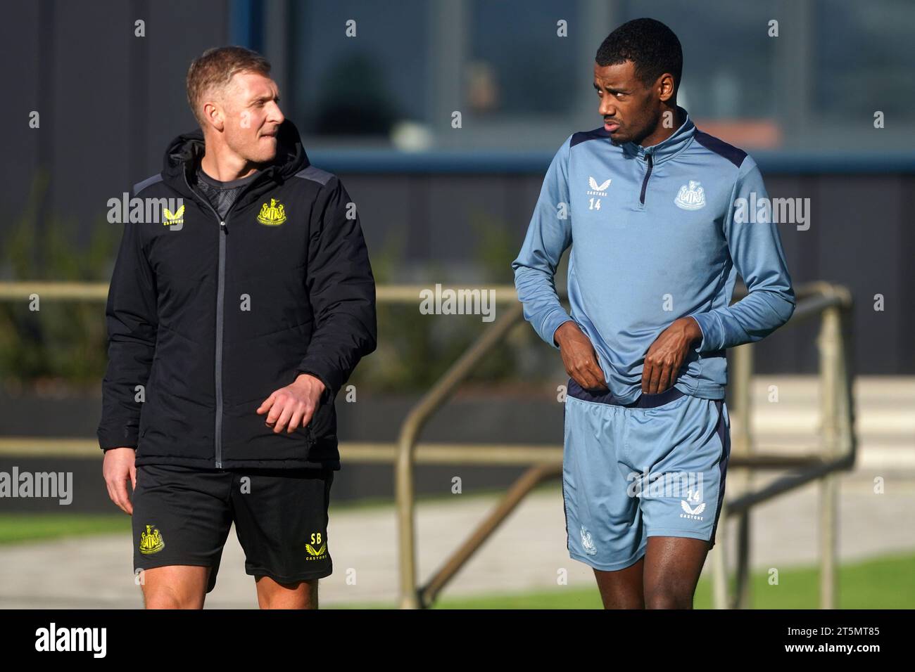 Isak newcastle november 2023 hi-res stock photography and images - Alamy