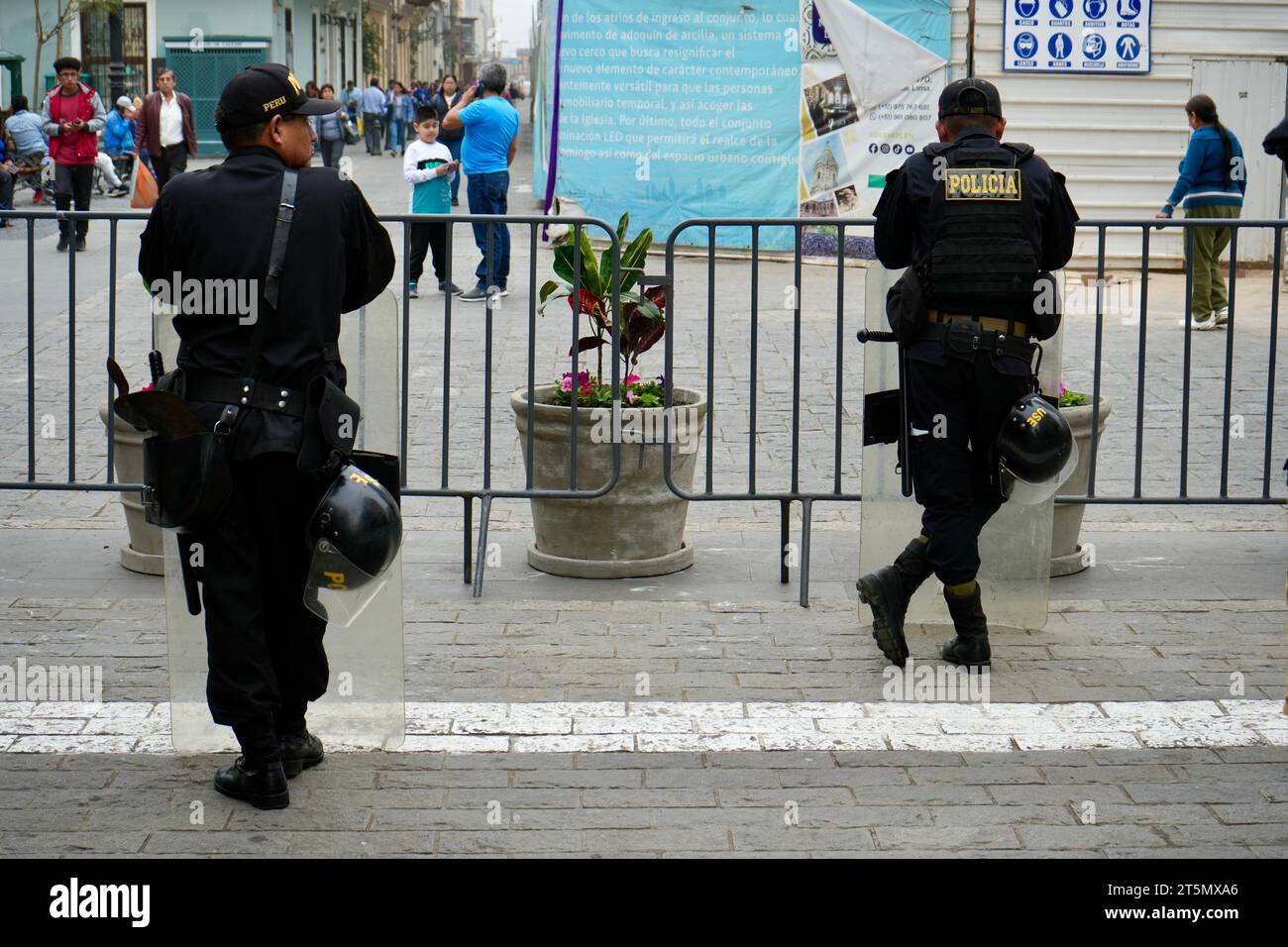 Swat street hi-res stock photography and images - Alamy