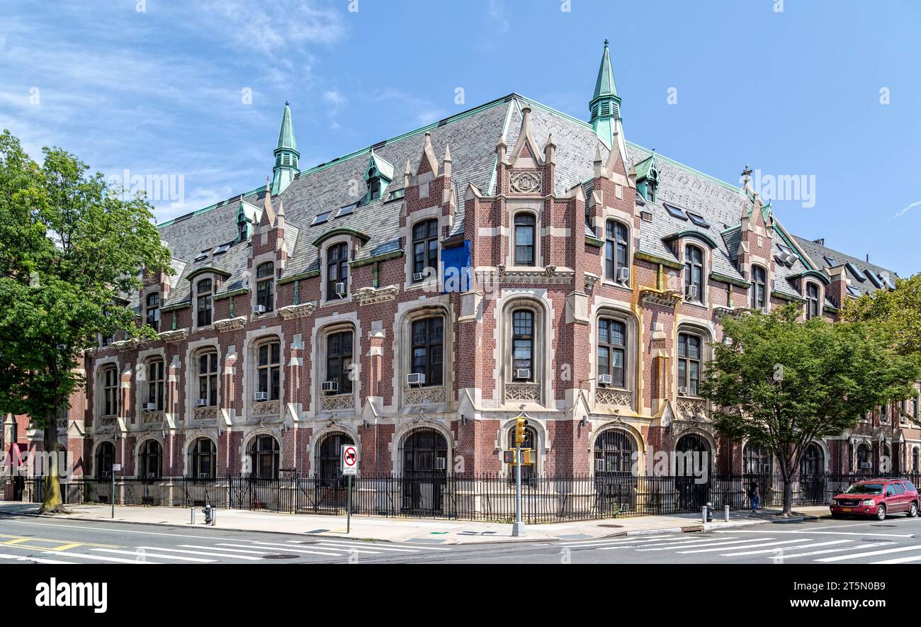 555 washington ave hi-res stock photography and images - Alamy