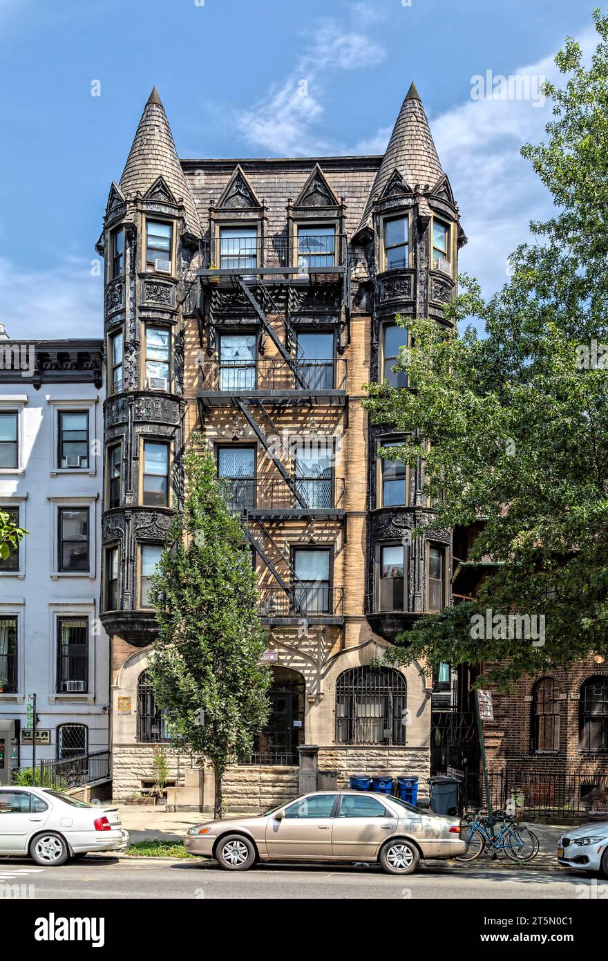 515 clinton ave hi-res stock photography and images - Alamy