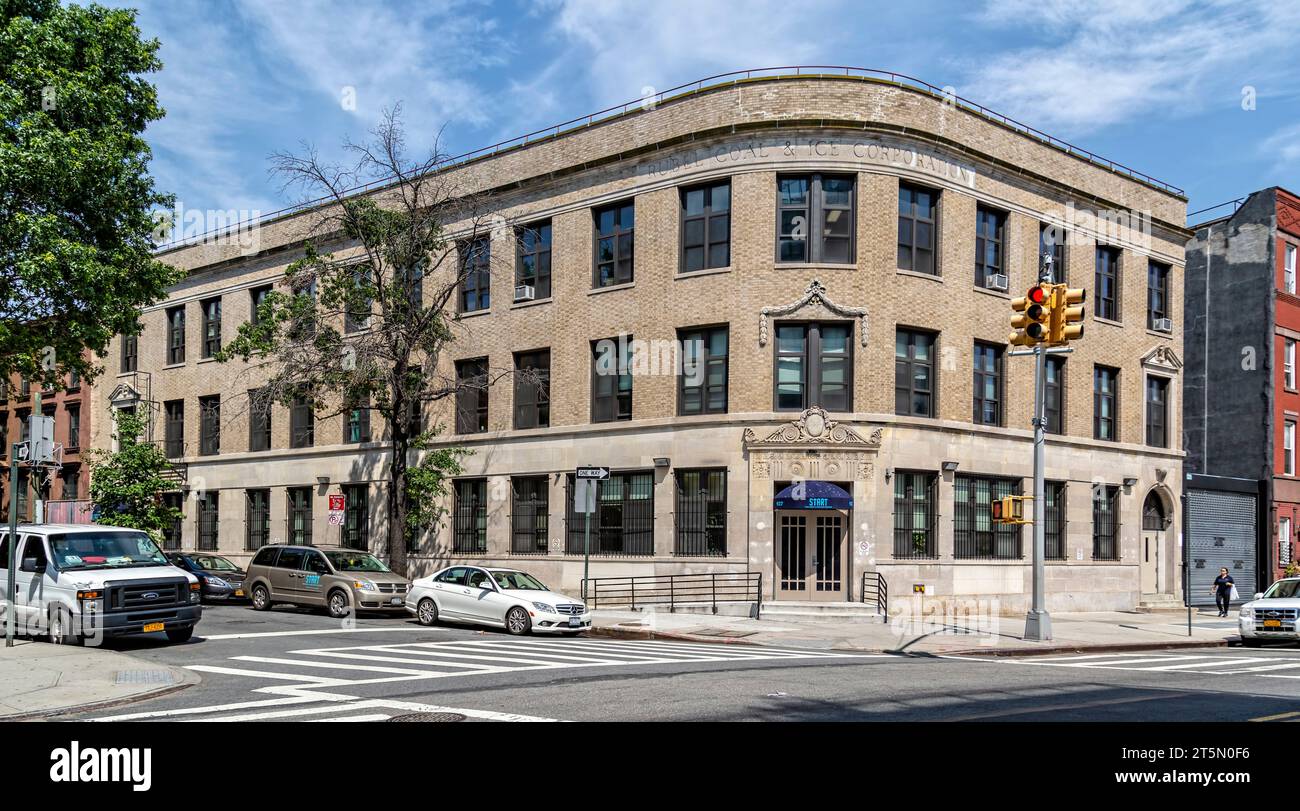 937 fulton st hi-res stock photography and images - Alamy