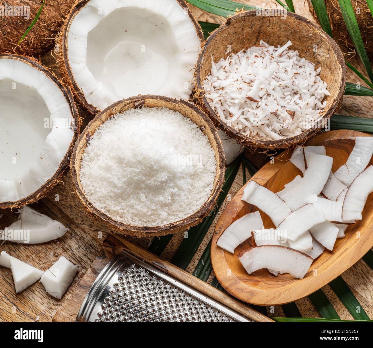 Farming coconuts hi-res stock photography and images - Alamy
